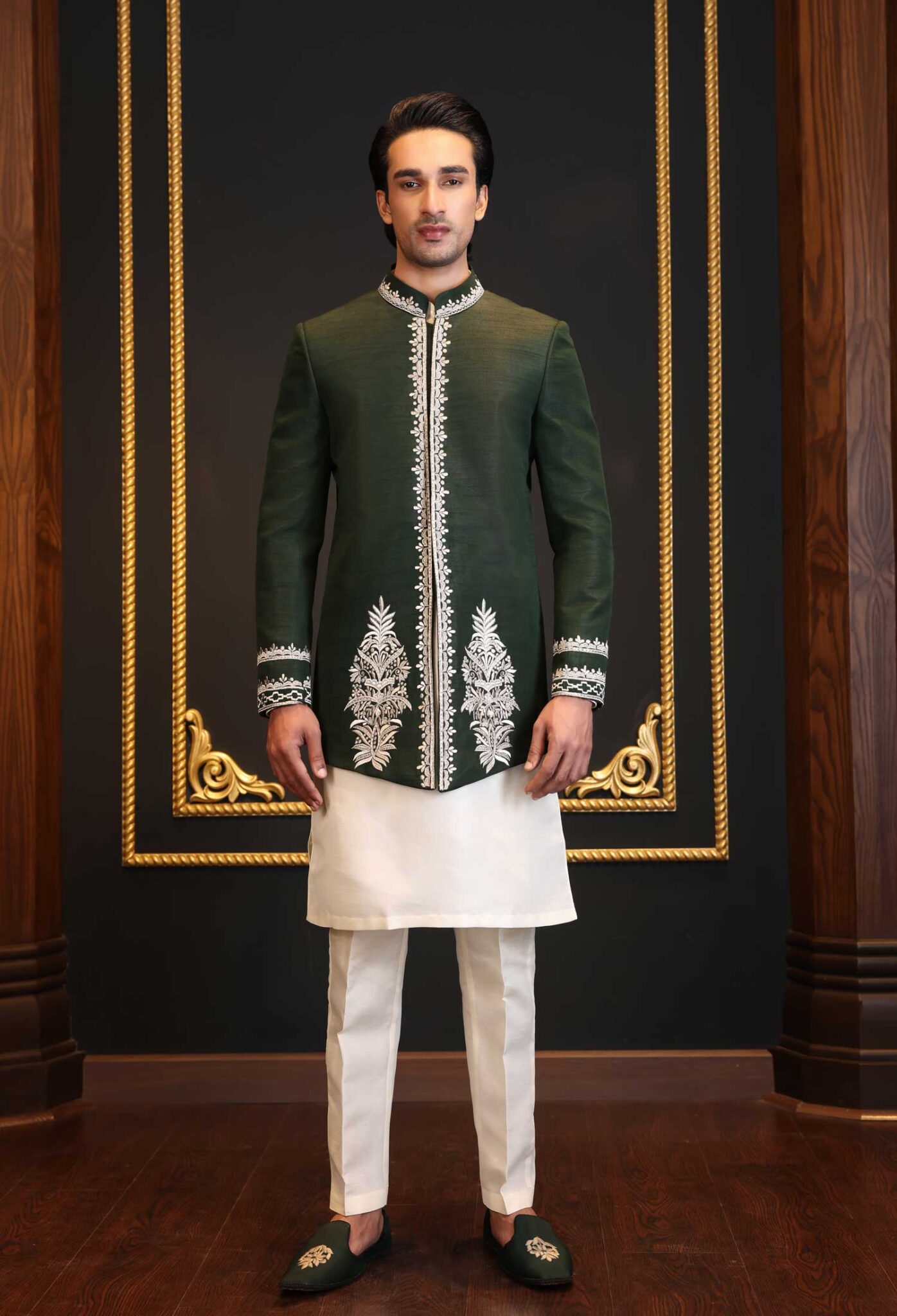Buy Luxurious Royal Prince Suits From Shameel Khan