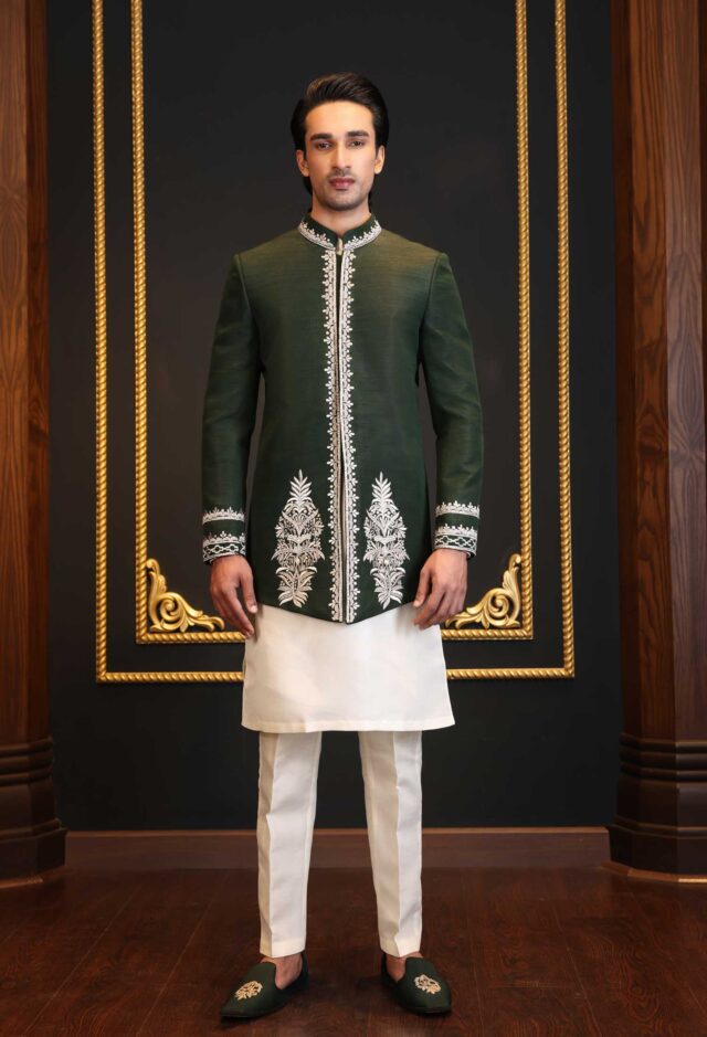 Buy Luxurious Royal Prince Suits From Shameel Khan